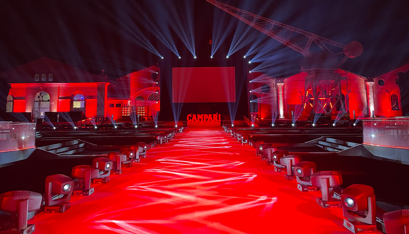 LD Giovanni Pinna lights up the Campari Boat-in Cinema event at the ...