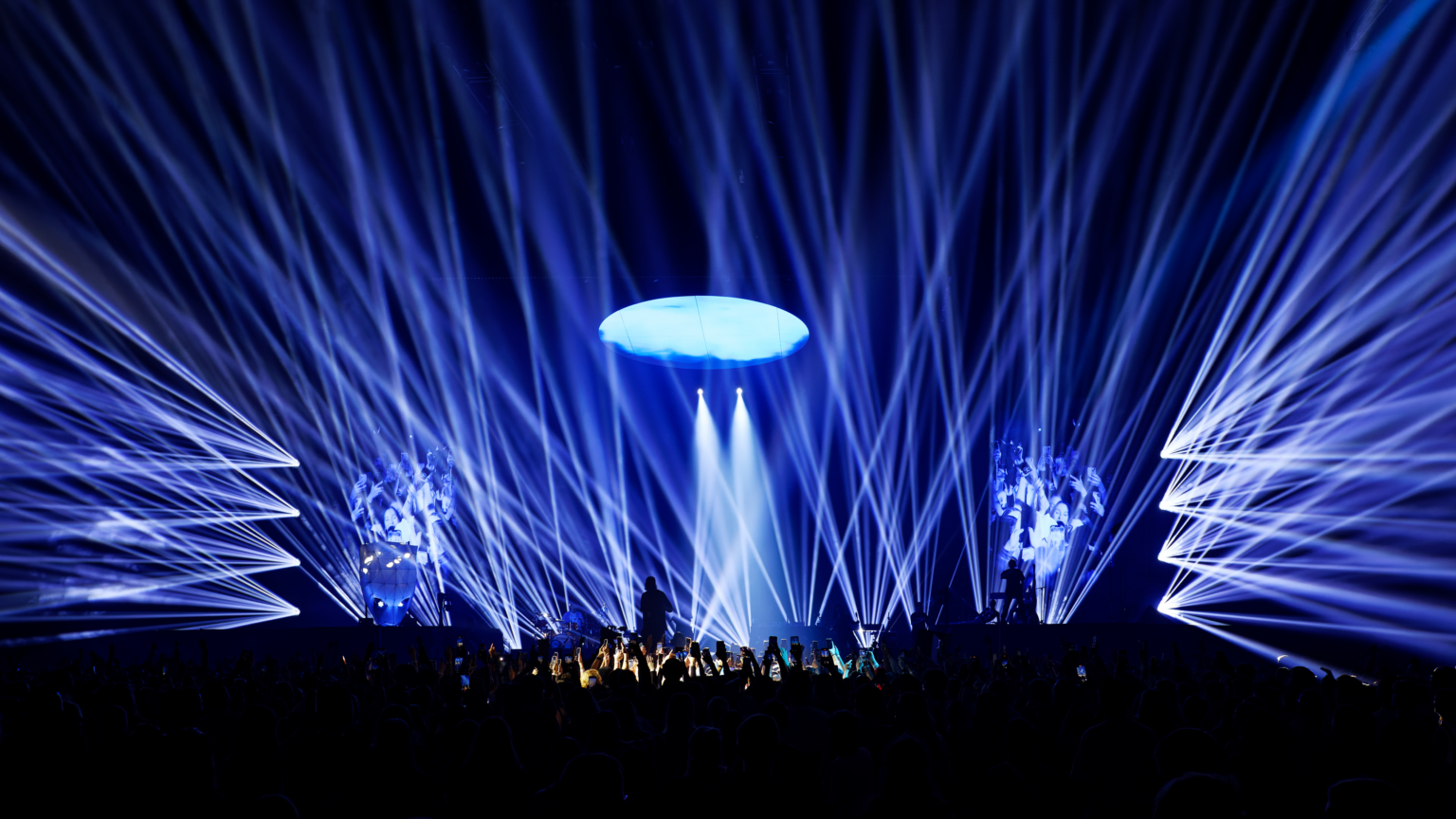 Claypaky Sharpy X Frames and Skylos Help Cro Take Fans on a Career ...